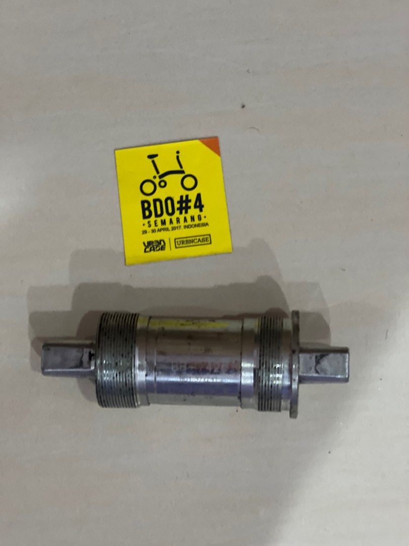 Brompton Bottom Bracket size 118, Sports Equipment, Bicycles & Parts ...