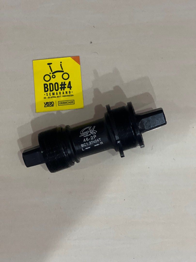 Brompton Bottom Bracket size 118, Sports Equipment, Bicycles & Parts ...
