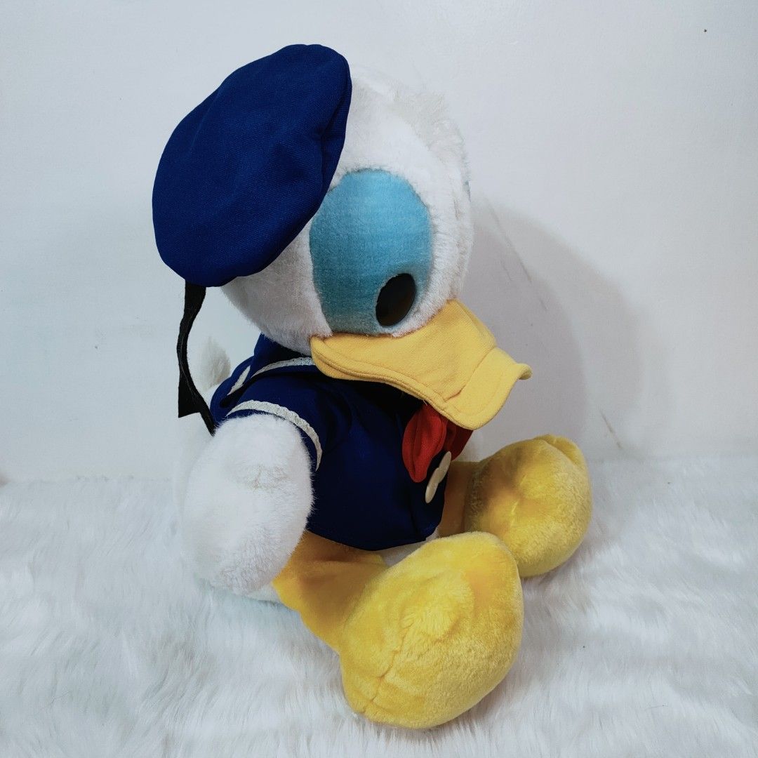 Classic Donald Duck (Large Size) on Carousell