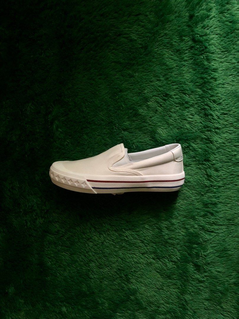 Compass Retrogade Slip On Cream, Fesyen Pria, Sepatu , Sneakers di ...