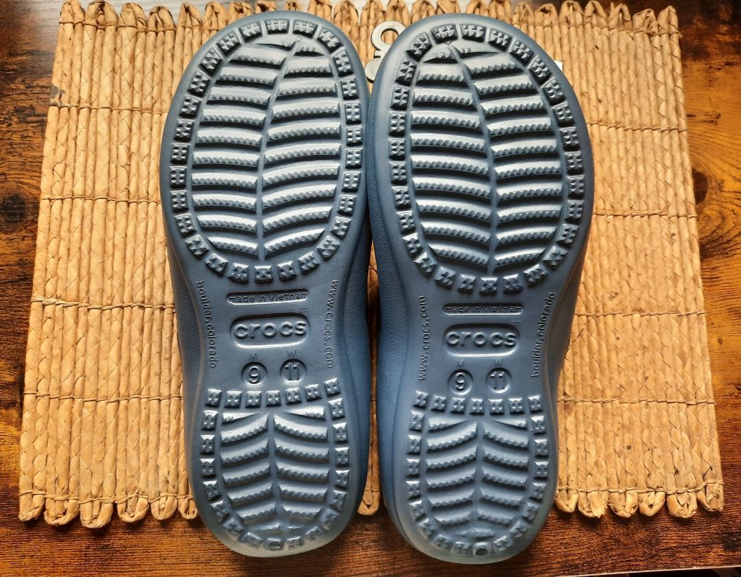 Crocs Athens Flip Flops, Men's Fashion, Footwear, Slippers & Slides on ...