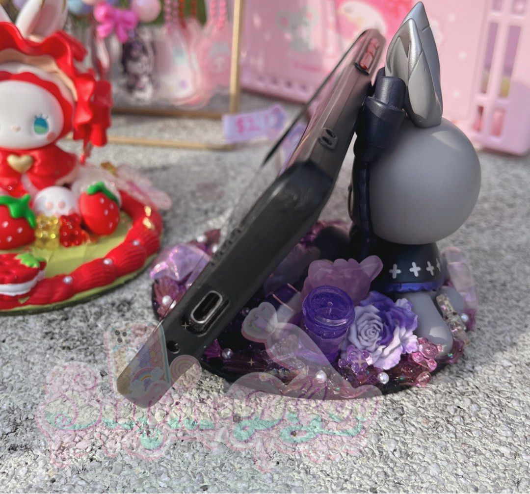 EMMA MOBILE HOLDER, Mobile Phones & Gadgets, Mobile & Gadget ...