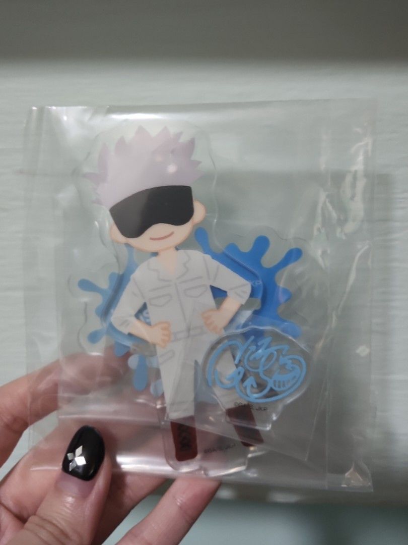 Gojo Satoru Jujutsu Kaisen chibi standee, Hobbies & Toys, Memorabilia ...