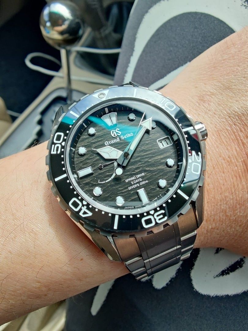 Grand Seiko SLGA015, Luxury, Watches on Carousell
