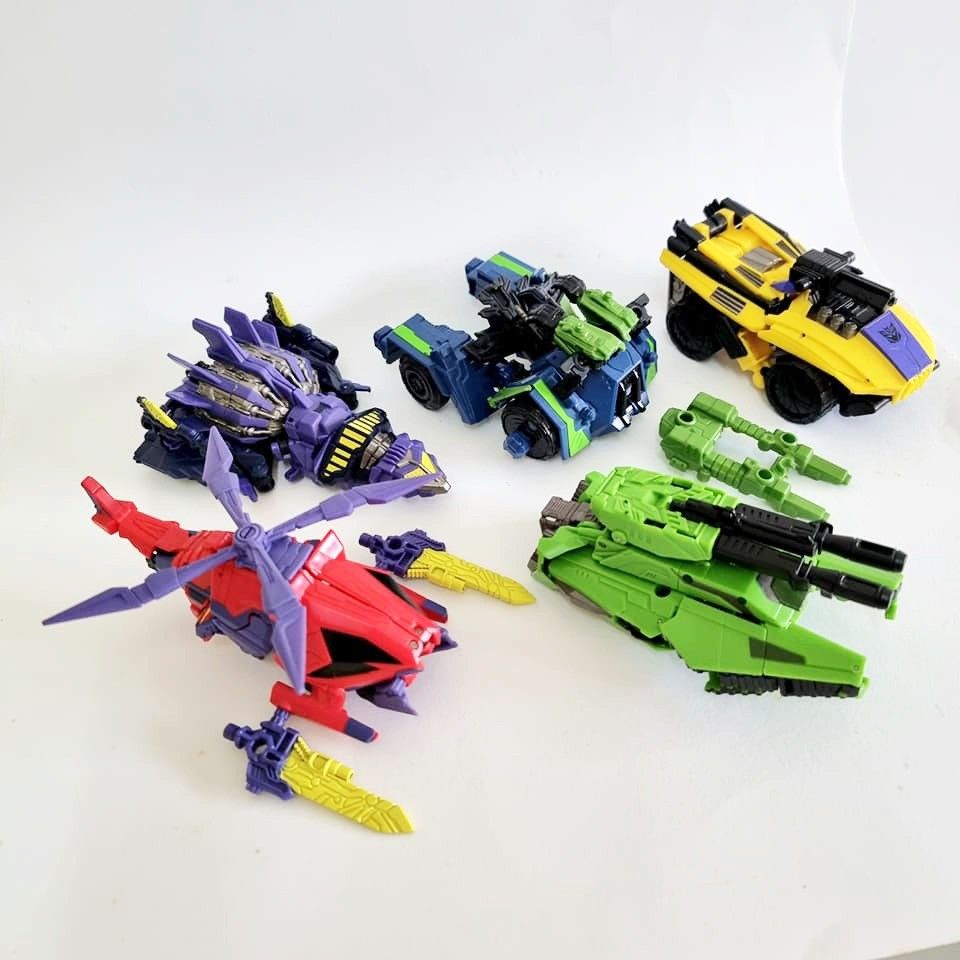 Hasbro Bruticus War for Cybertron, Hobbies & Toys, Toys & Games on ...