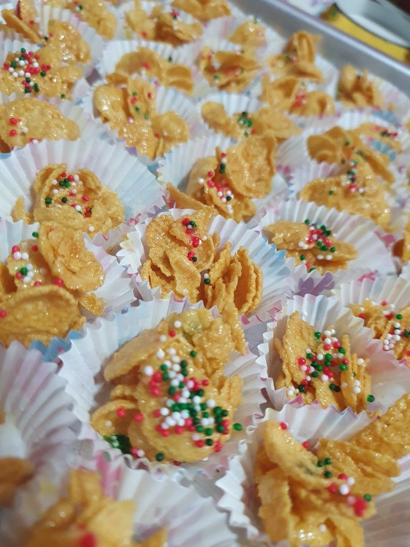 Hazelnut Cuppies // Plain Choc Cuppies // Honey Cornflakes // Chocolate ...