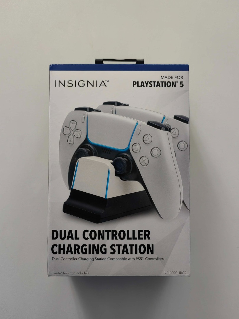 Insignia Dual Controller Charging Station for Playstation 5 (PS5 ...