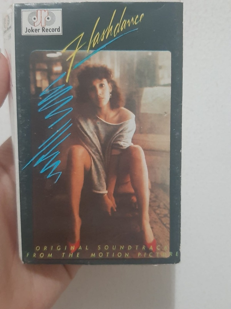 Kaset Pita Original Soundtrack Film Flashdance Album, Musik & Media, CD, DVD & Lainnya di Carousell