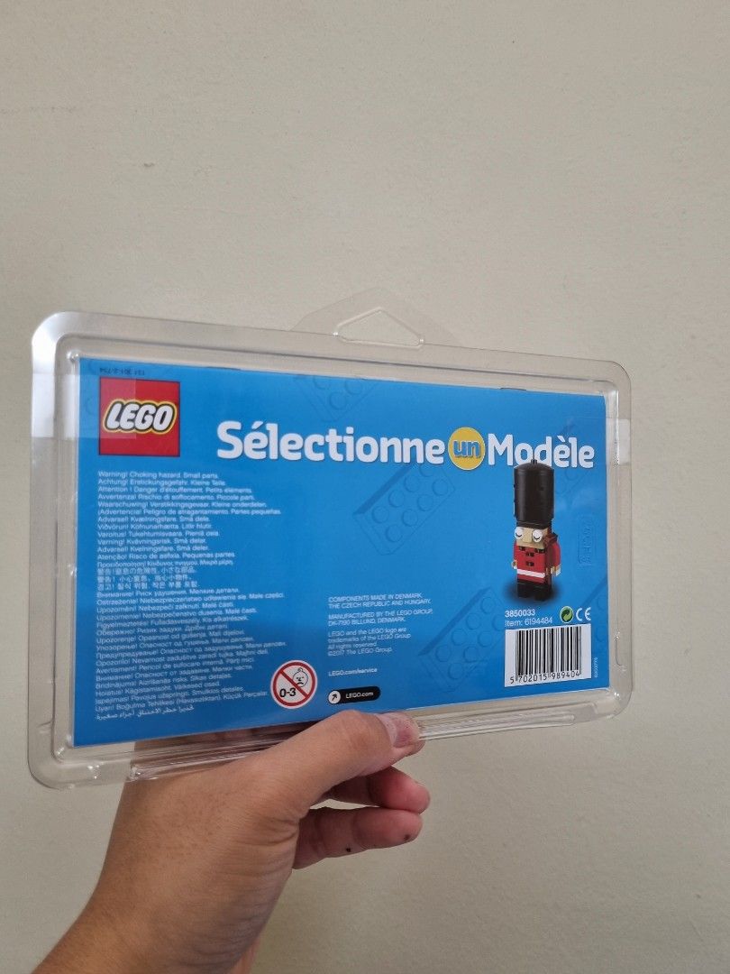 Lego Exclusive Collection English Royal Guardsman Pick A Model 3850033 ...