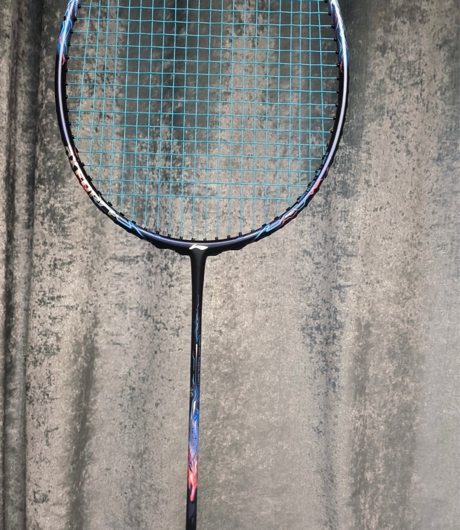 Lining Axforce 90 Max Dragon Loh Kean Yew badminton racket, Sports ...