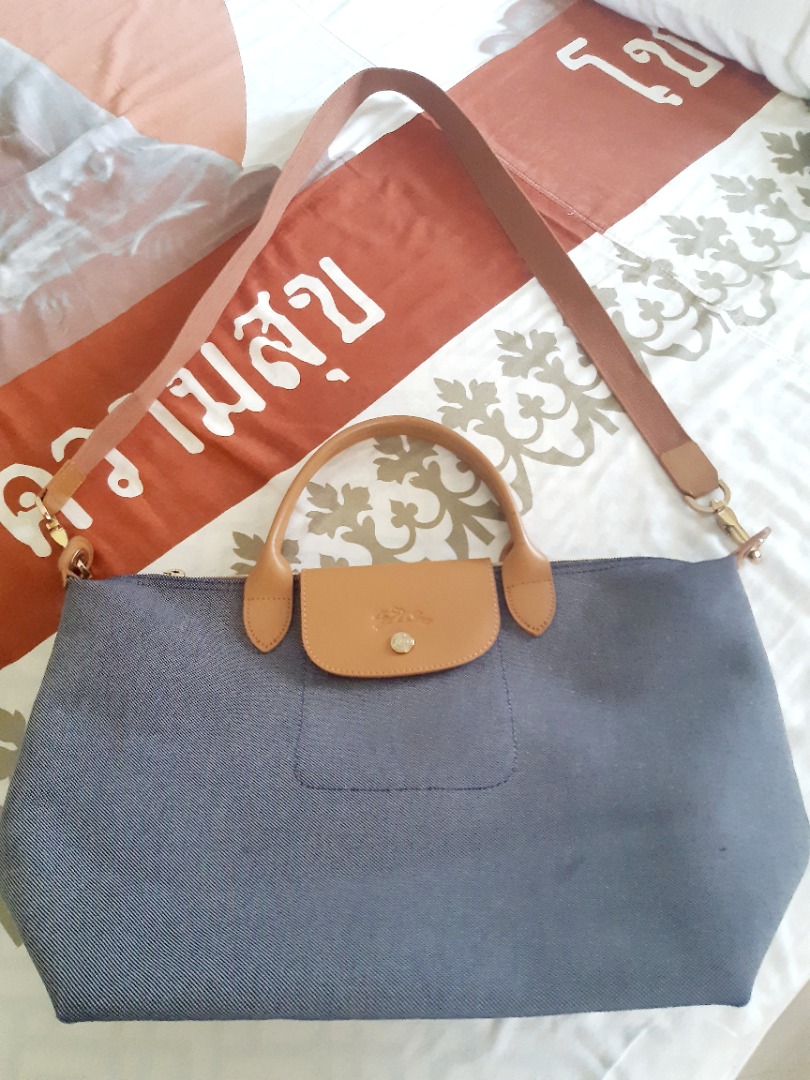 Longchamp 2 way bag, Women's Fashion, Bags & Wallets, Tote Bags on Carousell