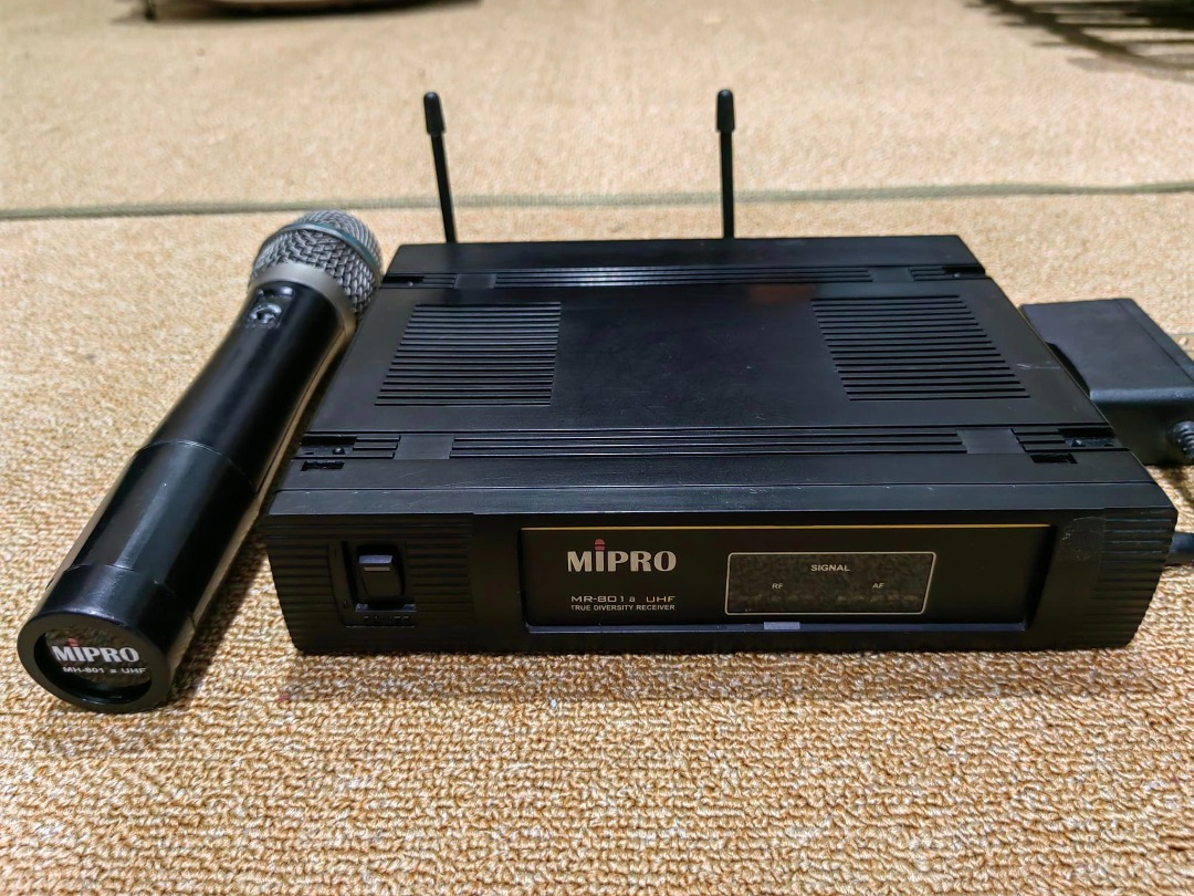 Mipro MR-801a Wireless Microphone For Sale or Swap, Audio, Microphones on Carousell