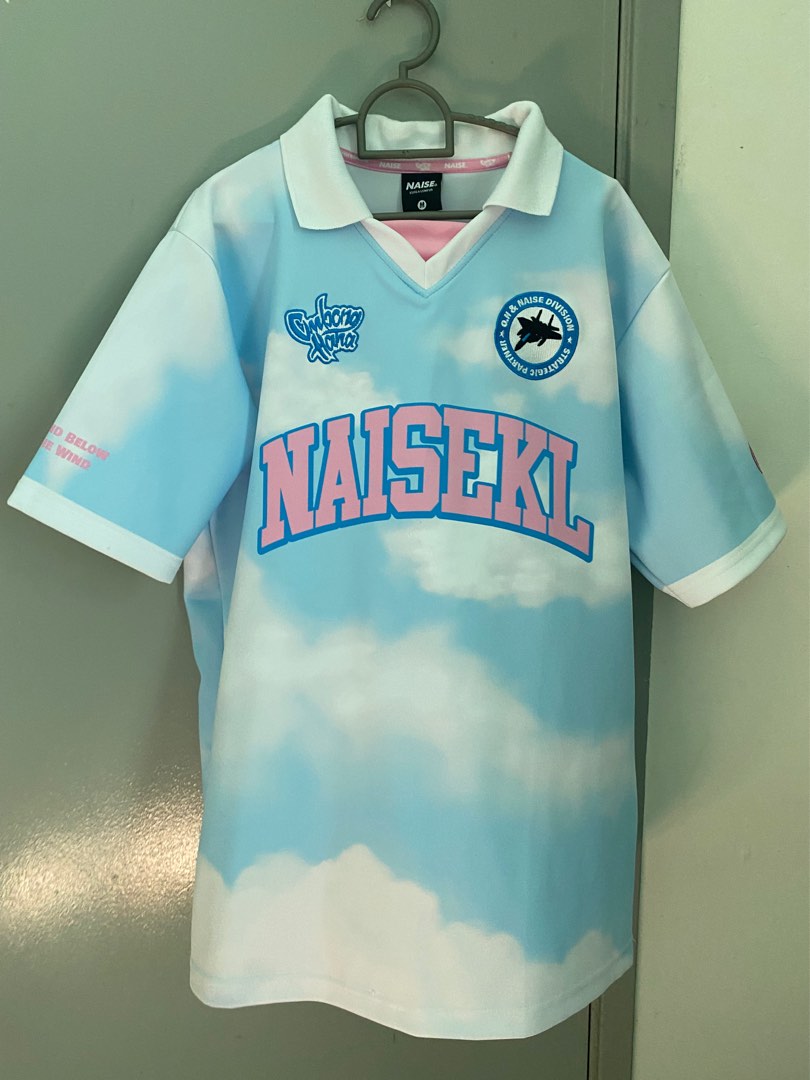 naise kl x oh lbtw, Men's Fashion, Activewear on Carousell