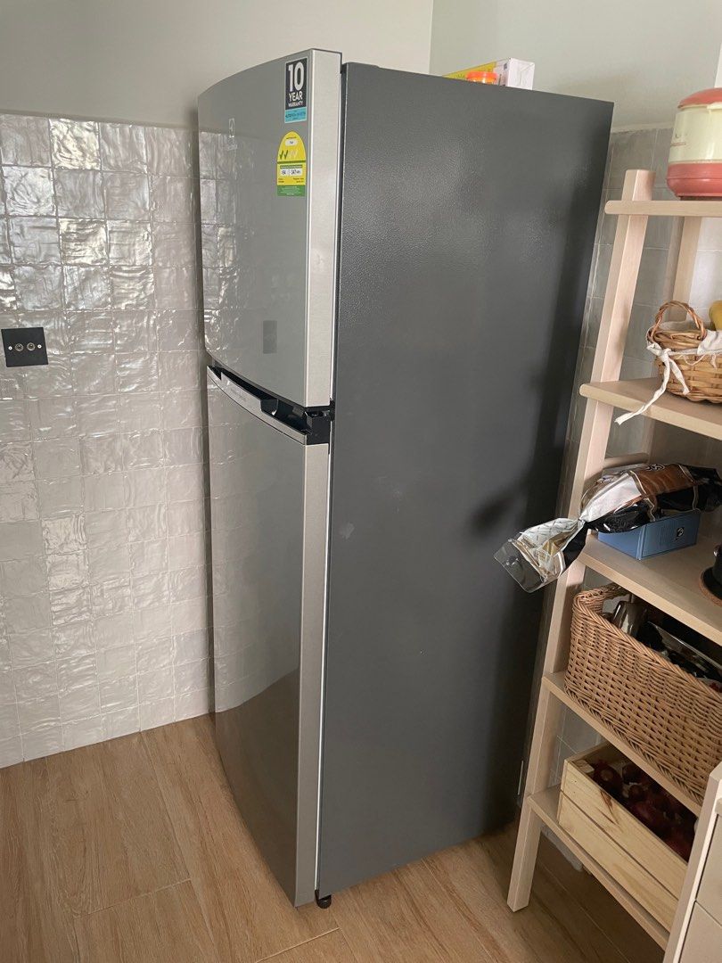 Nice refrigerator fridge, TV & Home Appliances, Kitchen Appliances ...