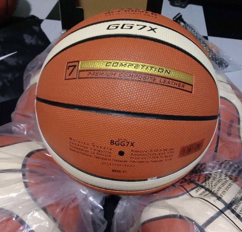 Original Molten Gg7x, Sports Equipment, Sports & Games, Racket and Ball ...