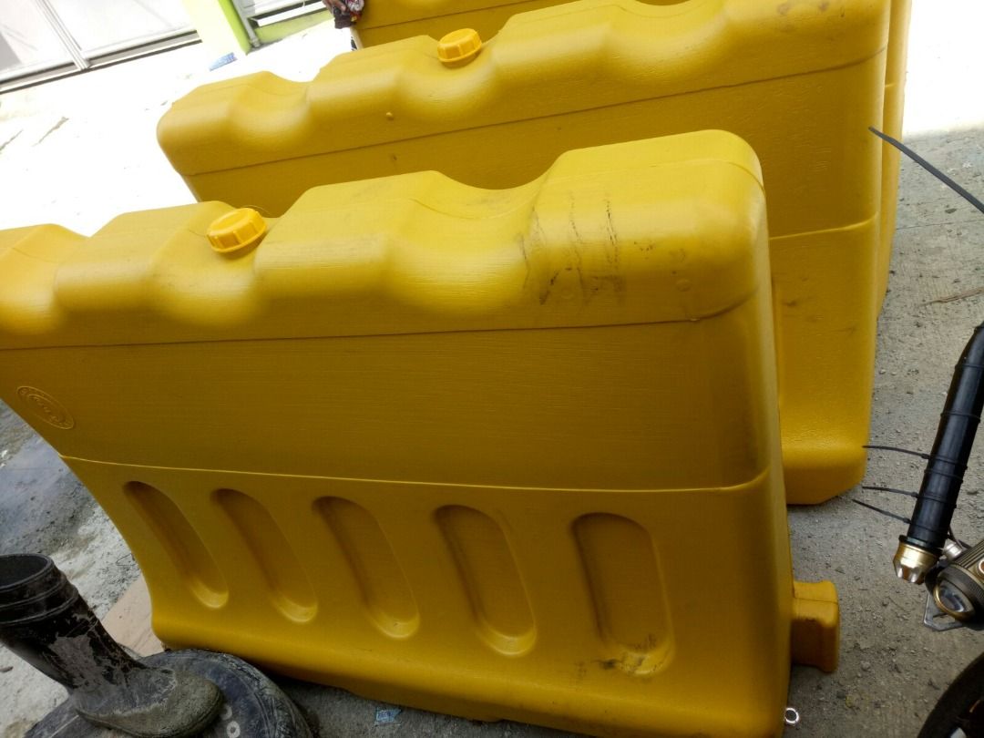 PLASTIC BARRIER BRB- CLASSIC, Commercial & Industrial, Construction ...