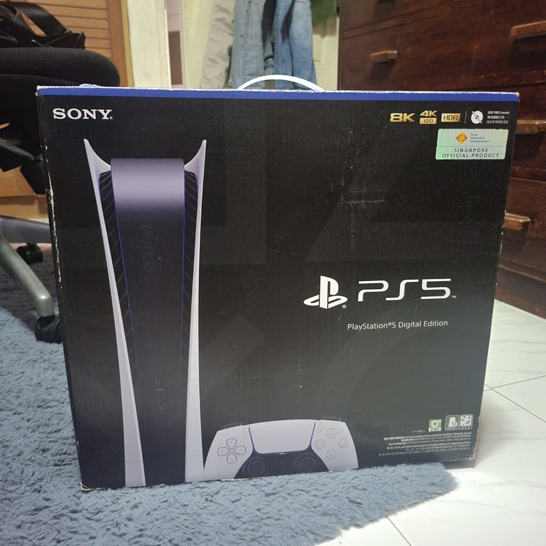 PS5 Digital Console + 2 controller + Cooling fan with charging ...