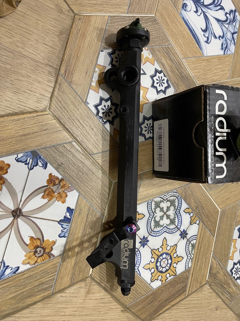 Radium fuel rail and fuel pulse damper for Mitsubishi Evo X, Car ...