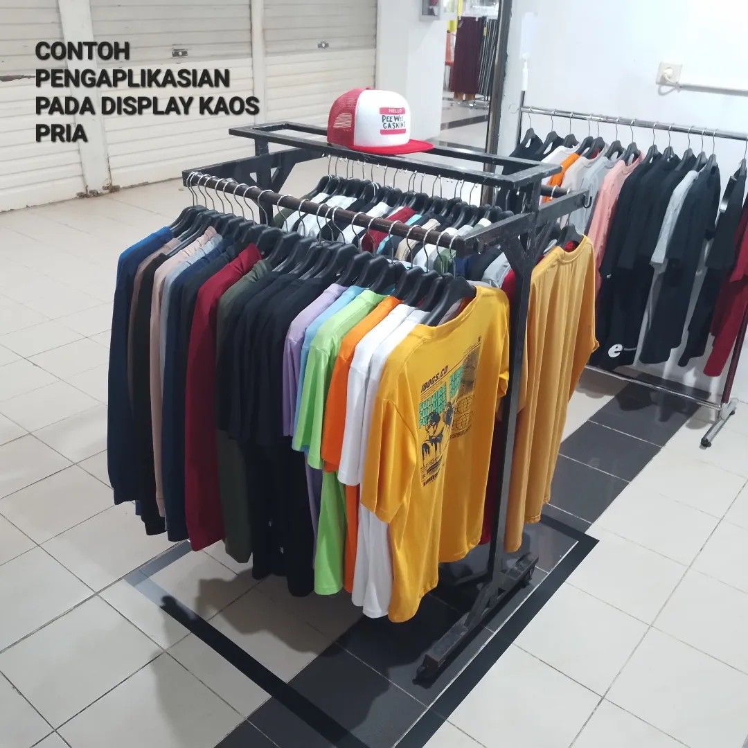 Rak display toko pakaian, Perabotan Rumah di Carousell