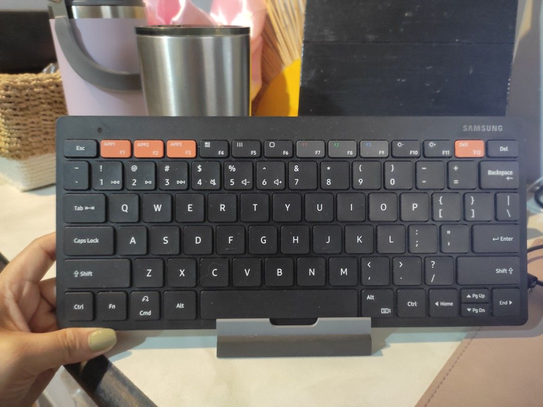 Samsung wireless keyboard Smart Keyboard Trio 500, Computers & Tech ...