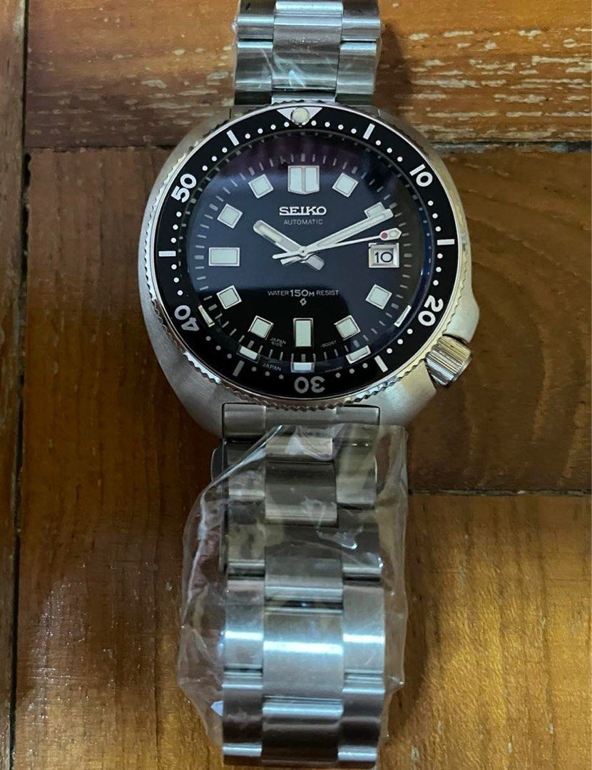 Seiko mod 6105, Men's Fashion, Watches & Accessories, Watches on Carousell