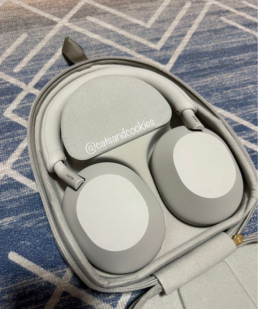 Sony WH-1000XM5 - Silver Headphones, Audio, Headphones & Headsets on ...