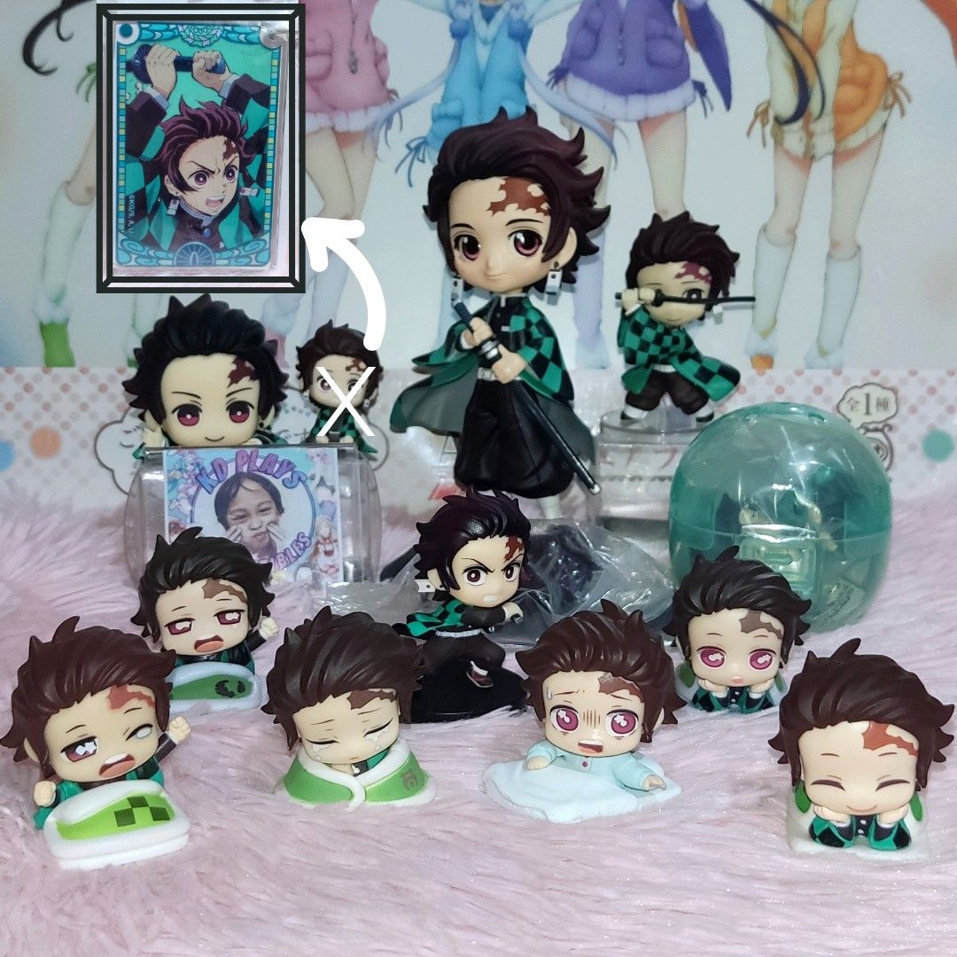 Tanjiro Mini Shrine SET (mostly Loose, 1 sealed, 1 sealed w/ capsule ...