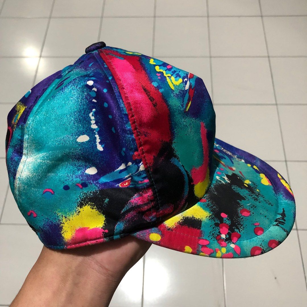 Topi Vintage Full Print, Fesyen Pria, Aksesoris, Topi di Carousell