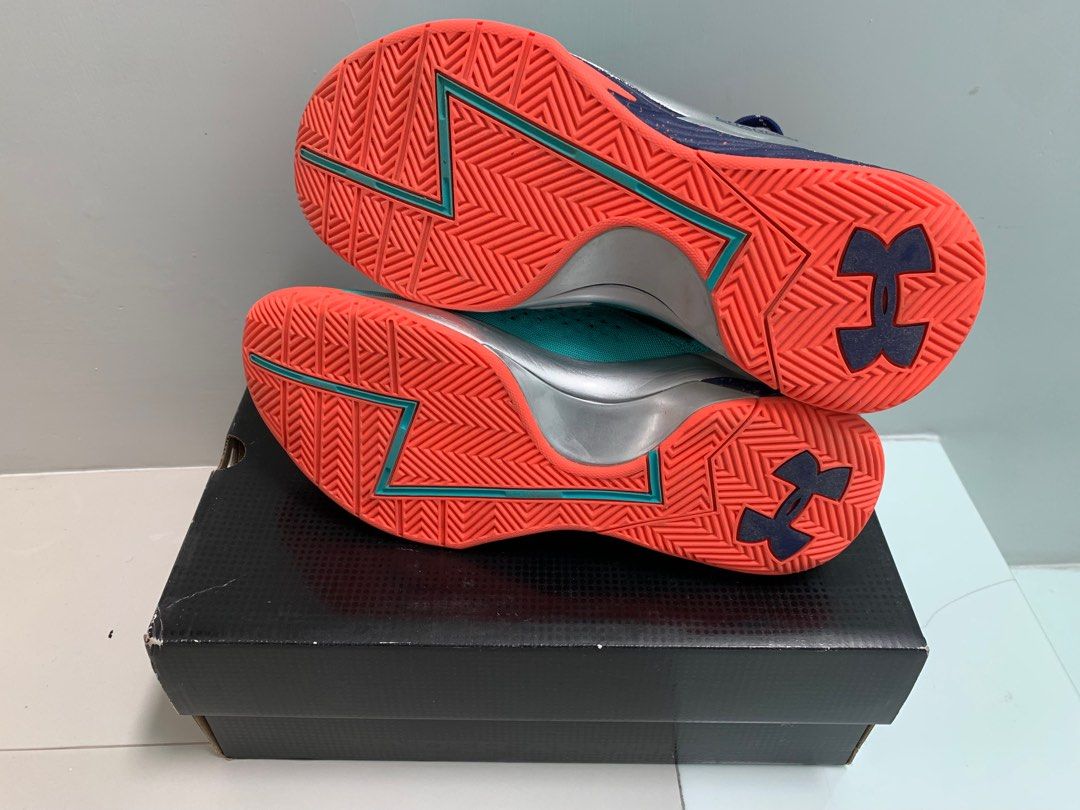 Under armour curry 1 low select camp us9, 男裝, 鞋, 波鞋 - Carousell