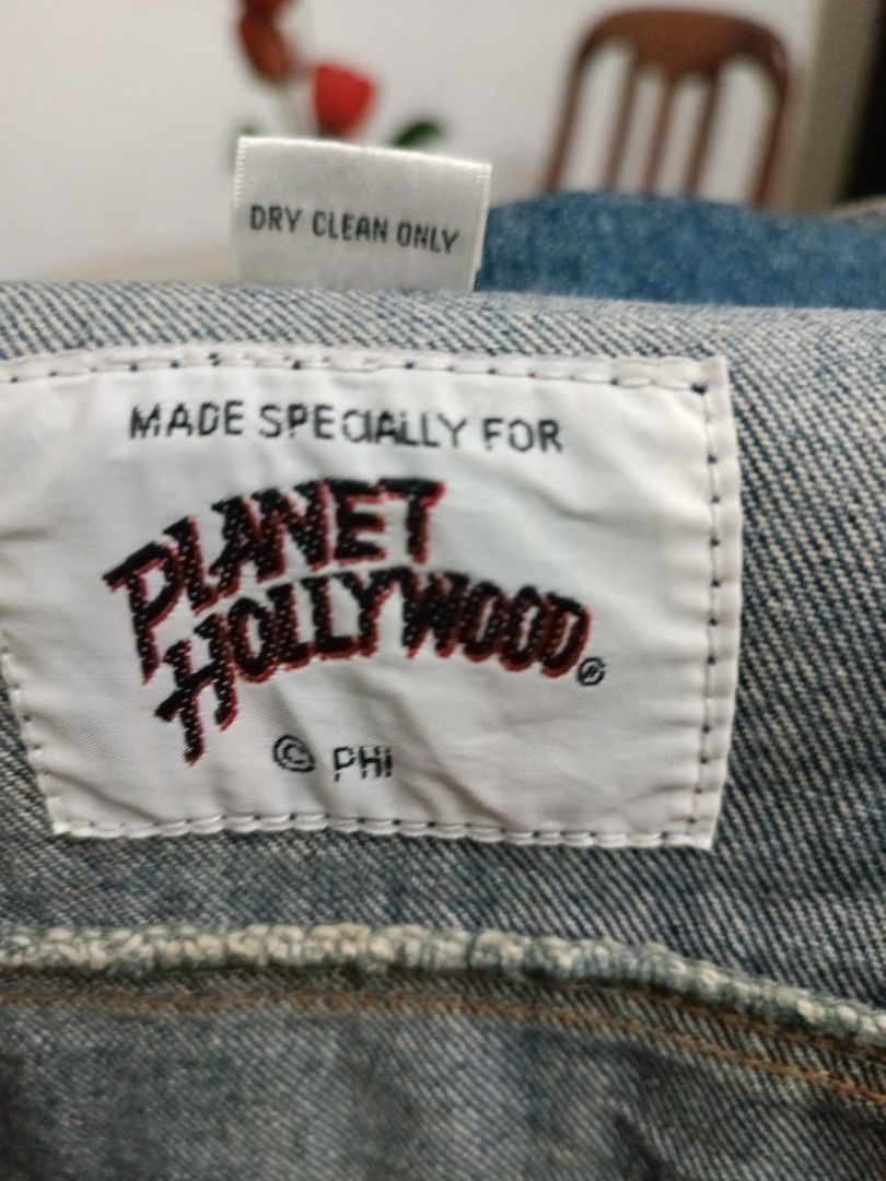 Vintage & Collectable 90s 'PLANET HOLLYWOOD, Men's Fashion, Coats ...