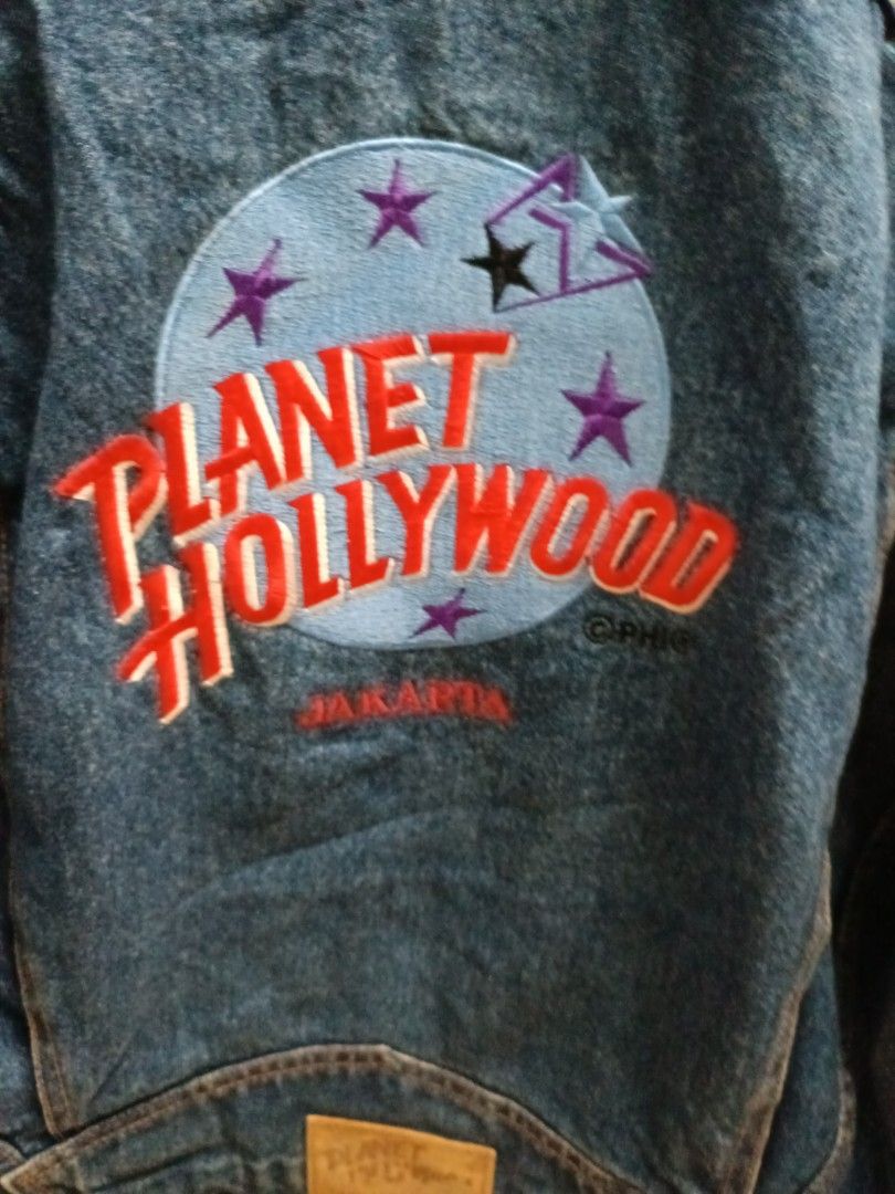 Vintage & Collectable 90s 'PLANET HOLLYWOOD, Men's Fashion, Coats ...