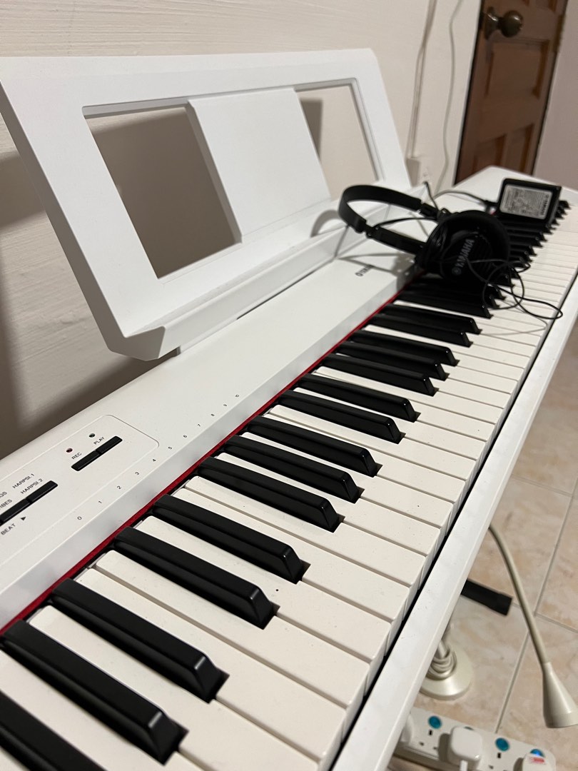 Yamaha Digital Piano NP32, Hobbies & Toys, Music & Media, Musical ...