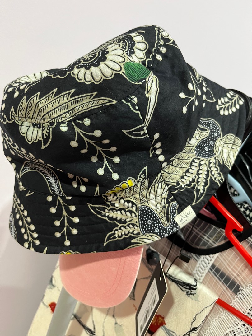 Yeo Mama Batik Bucket Hat, Women's Fashion, Watches & Accessories, Hats ...
