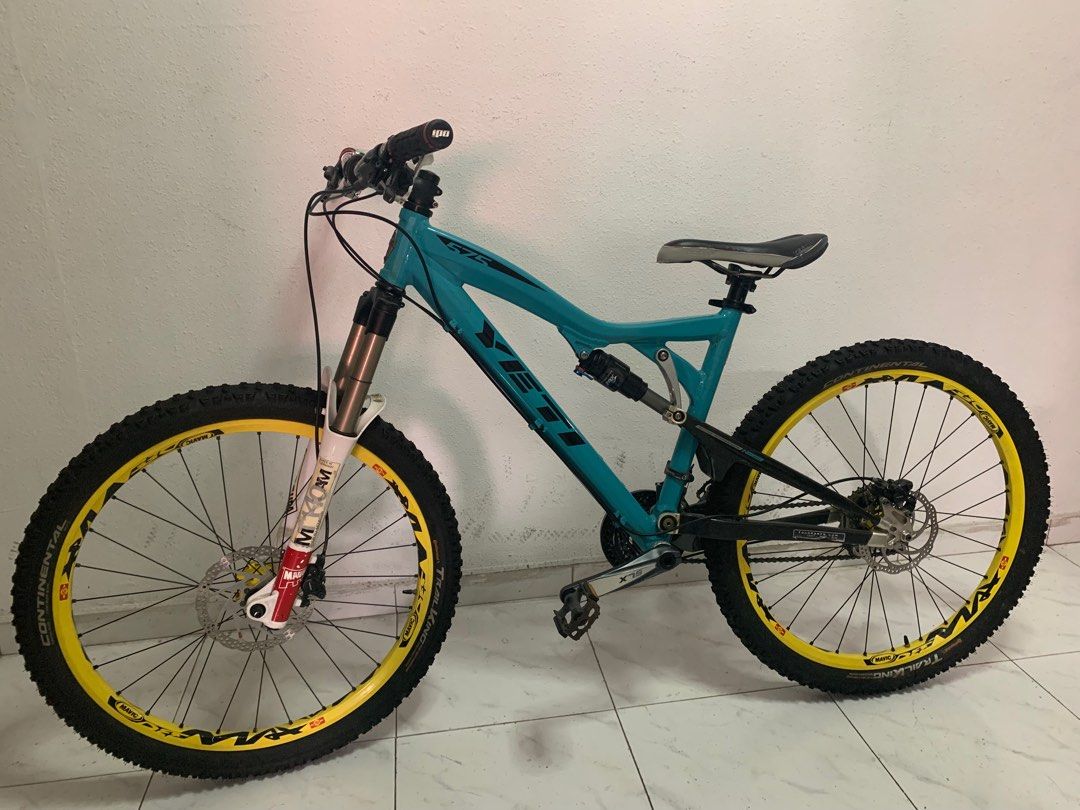 Yeti full suspension Fox carbon handle 14 speed, Sports Equipment ...