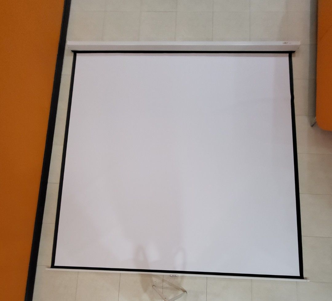 8ft x 8 ft projector screen, TV & Home Appliances, TV & Entertainment ...