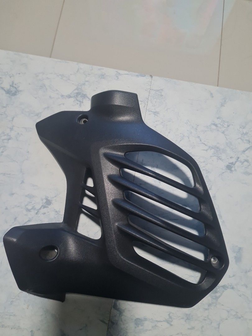 Aerox Radiator cover, Motorcycles, Motorcycle Accessories on Carousell