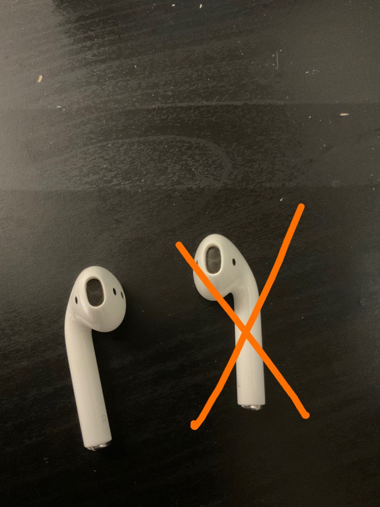 Apple AirPods Gen 1 right ear buds, Audio, Earphones on Carousell