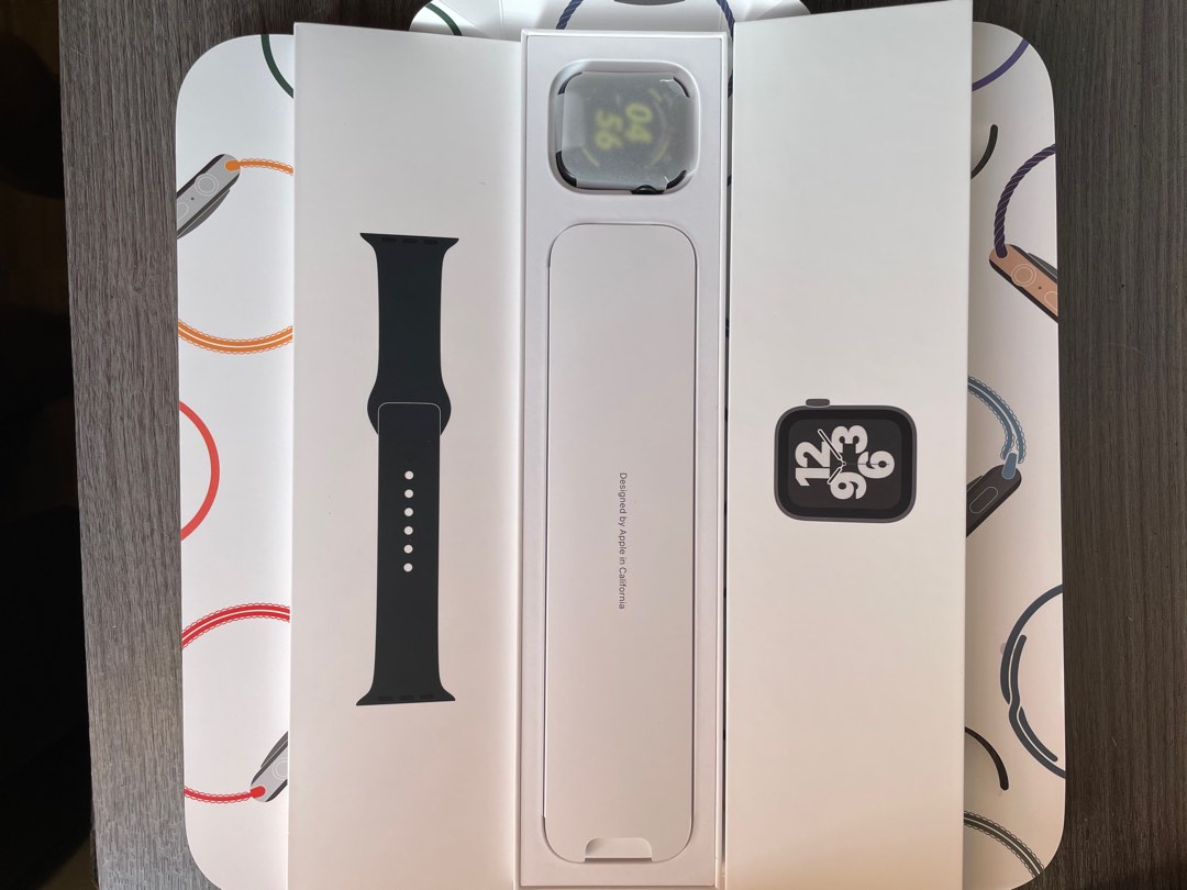 apple watch se 44 mm, Mobile Phones & Gadgets, Wearables & Smart ...