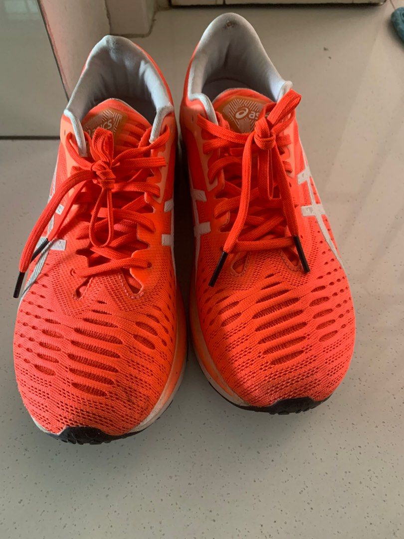 Asics Running Shoes, Women's Fashion, Footwear, Sneakers on Carousell