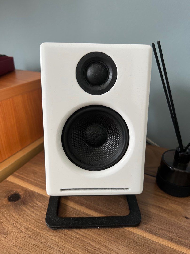 Audioengine A2+ (with DS1M stands), Audio, Soundbars, Speakers & Amplifiers on Carousell