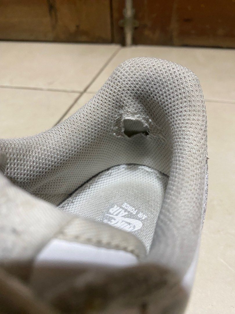 Authentic Nike Air Force 1 Triple White! (Size8Men), Men's Fashion ...