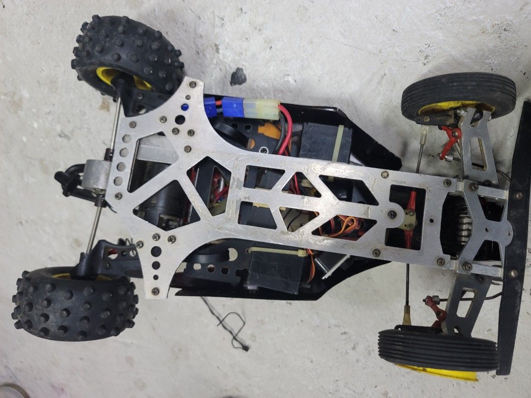 Ayk sidewinder 古董遙控車 rc car r/c, 興趣及遊戲, 玩具 & 遊戲類 - Carousell