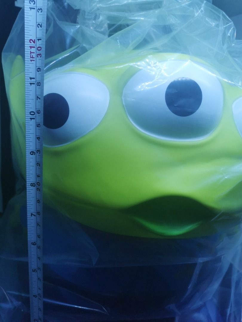 Beast Kingdom Large Vinyl Piggy Bank: TOY STORY ALIEN (Coin Bank ...