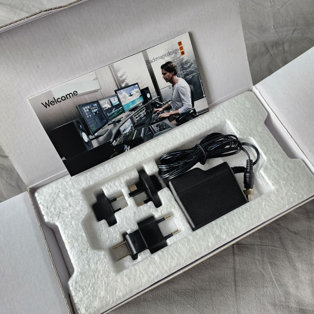 Blackmagic Design ATEM Mini Pro Multicam Video Capture / Switcher ...