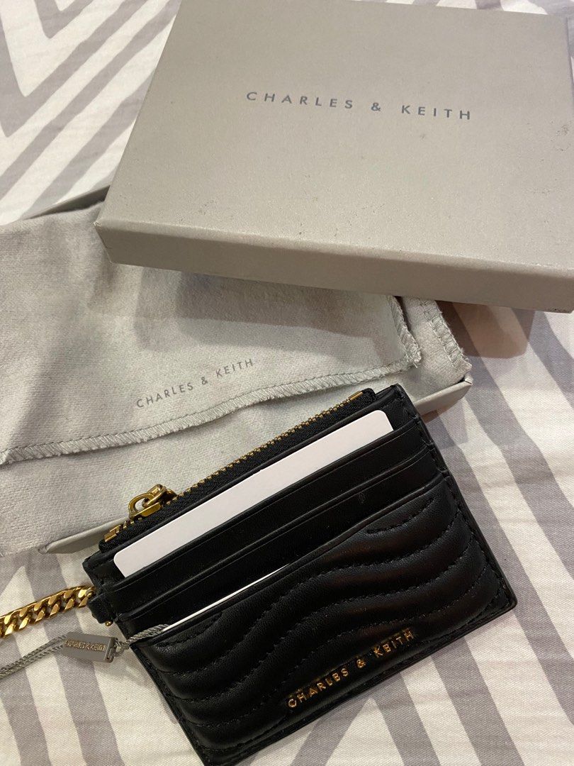 Charles and Keith Card Holder Original on Carousell