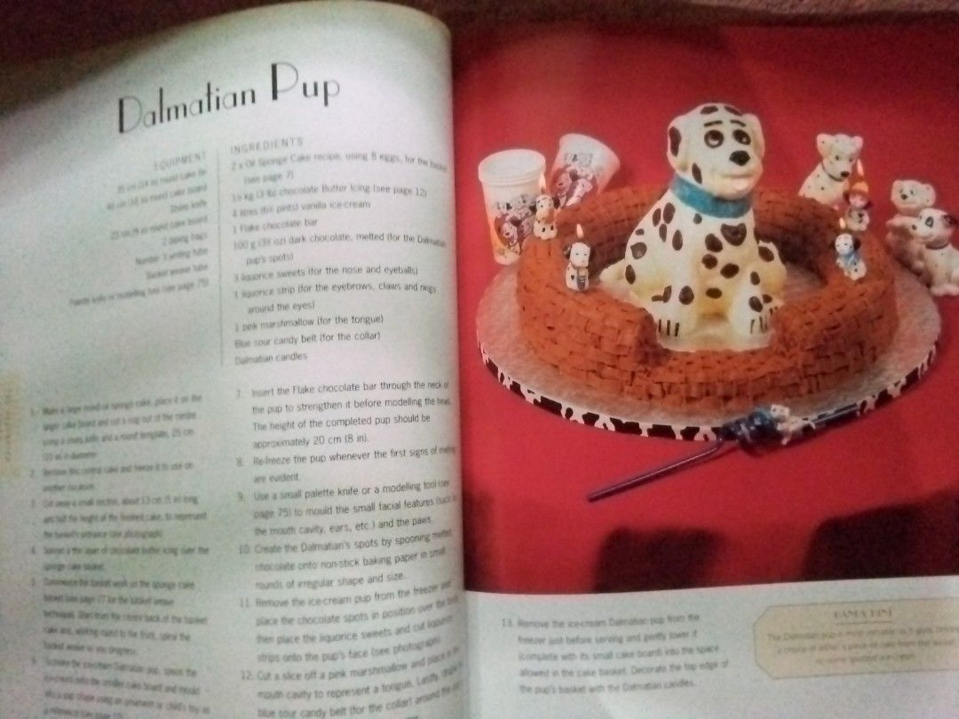 Children's Party Cakes Book, Hobbies & Toys, Books & Magazines ...