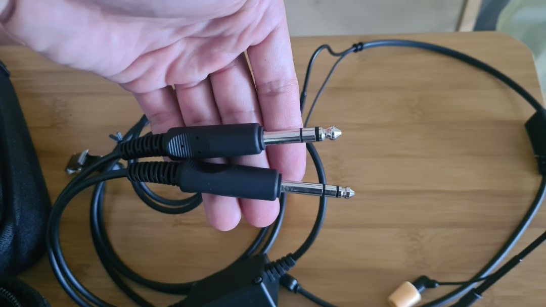 Clarity Aloft Classic aviation headset headphone earplug boeing airbus ...