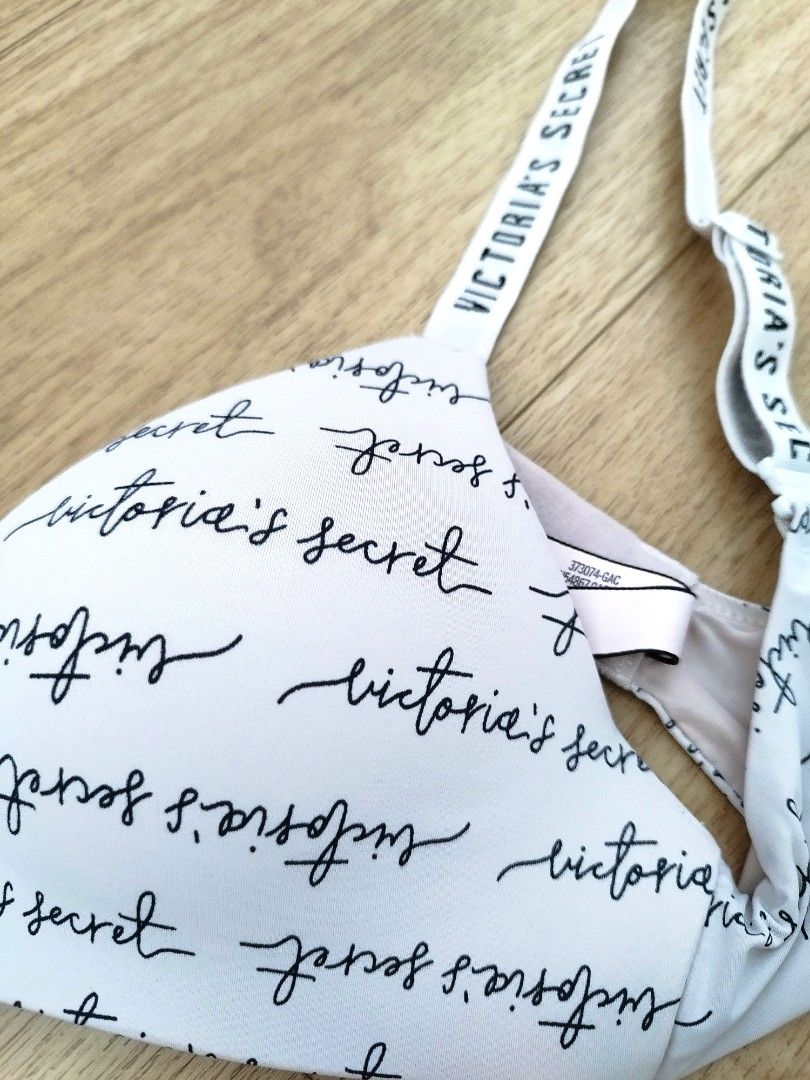 Classic Victoria's Secret Bra Calligraphy Logo Words, Women's Fashion ...