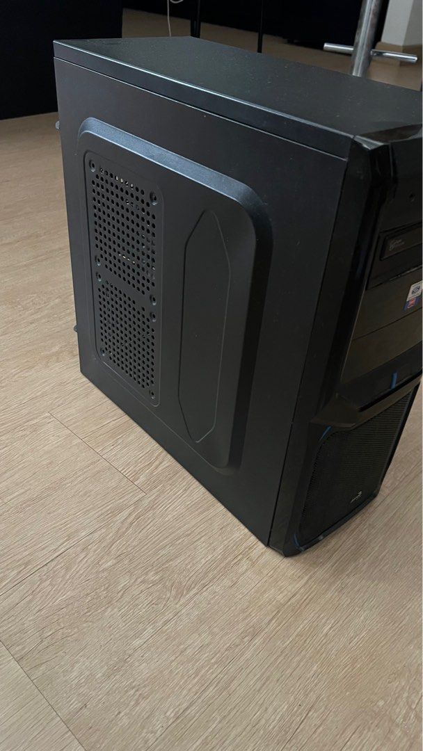 CPU tower and monitor, Computers & Tech, Desktops on Carousell