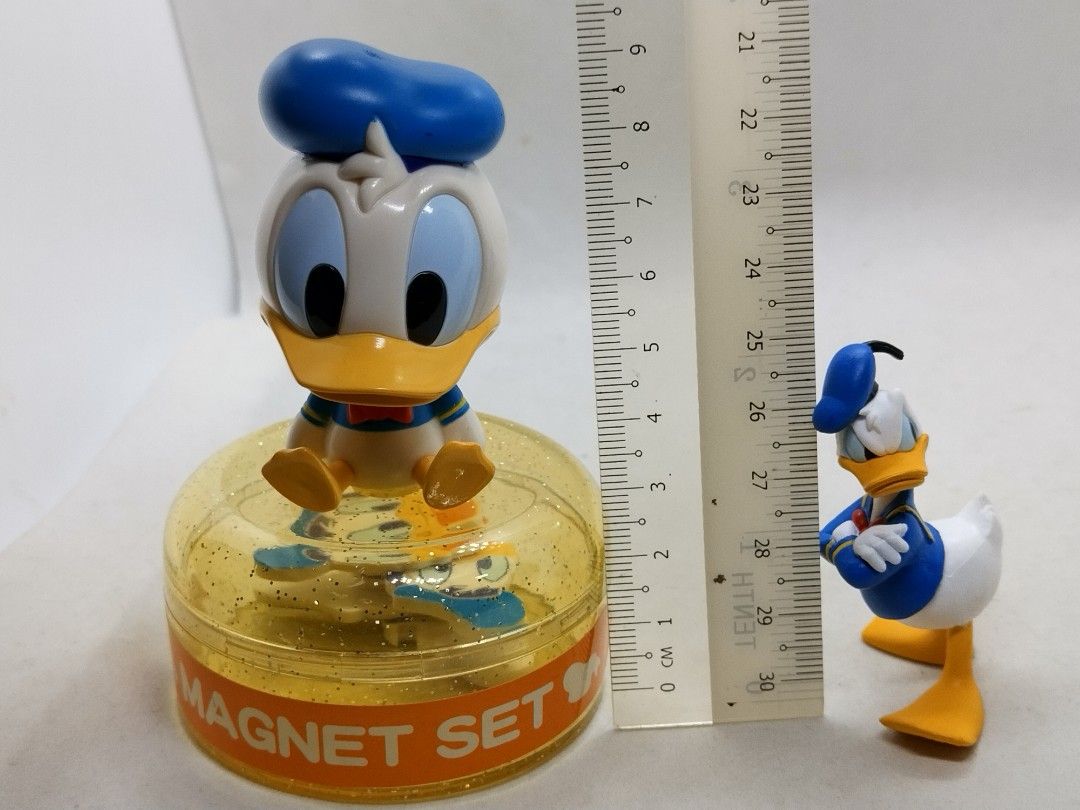 Disney - Donald Duck - Magnet Set & Minifigure, Hobbies & Toys, Toys ...